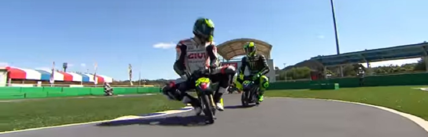 Check Out This MotoGP Race On Minibikes – Right Wrist Twist